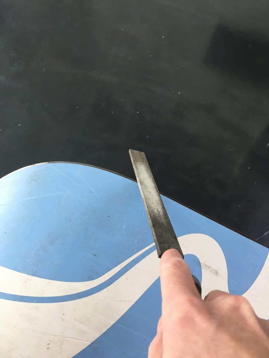 How To Sharpen Snowboard Edges – Snowsports Guru