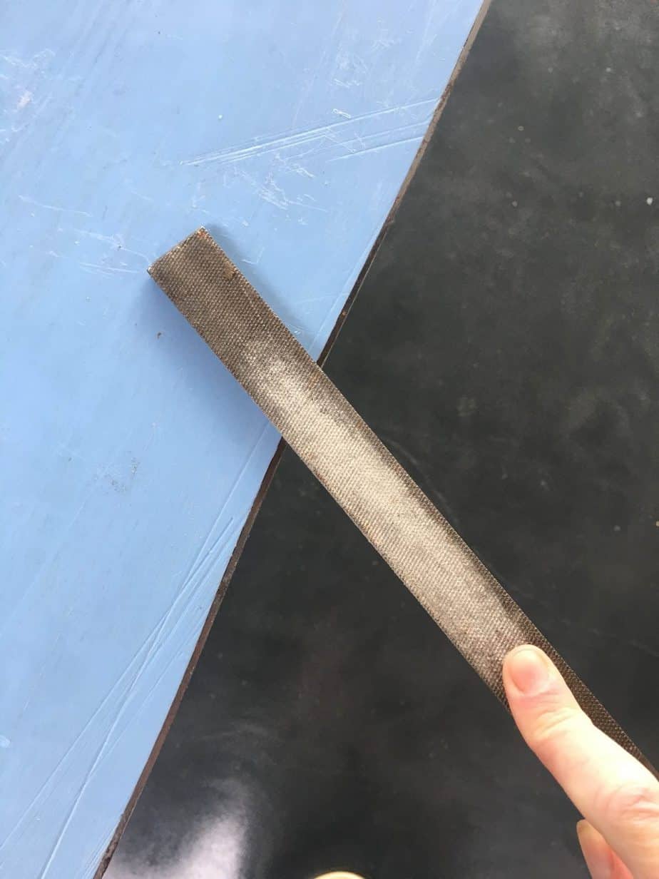 How To Sharpen Snowboard Edges – Snowsports Guru